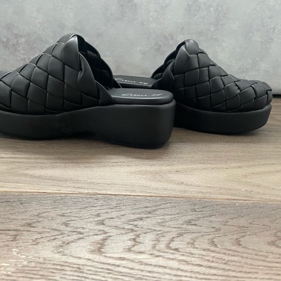 Circus by Sam Edelman | Shoes | Circus By Sam Edelman Woven Vegan ...